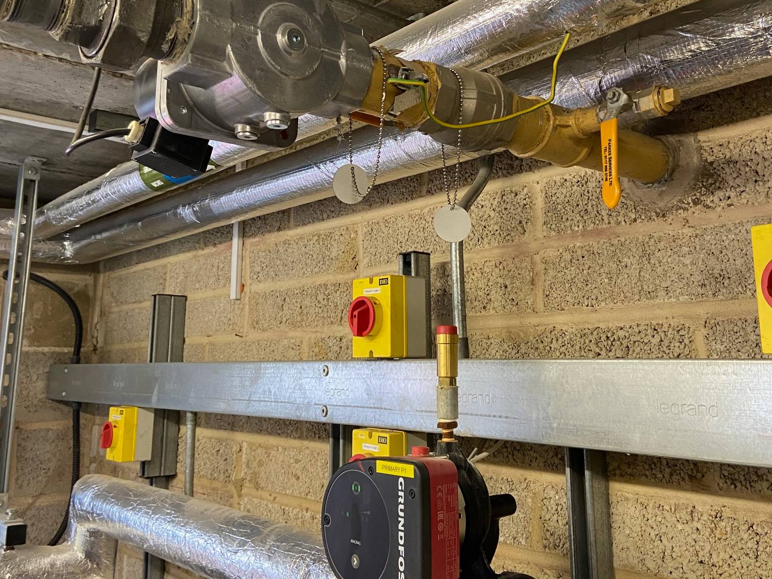 Home [www.royals-heating-service.co.uk]